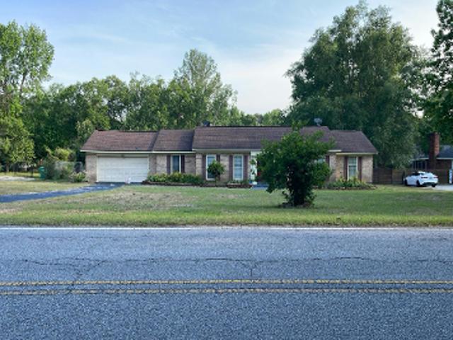 Kingsbury Dr