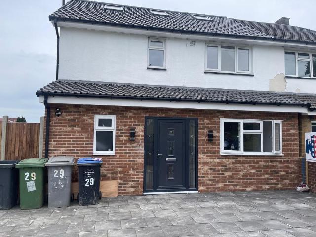 Kingsbury NW9, 4 bed end terrace house to rent, £4,000 pcm | PrimeLocation