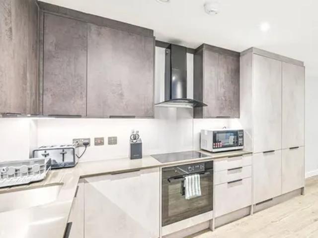 Kingsbury Road, London, NW9 0AX, United Kingdom | 3 bed apartment for rent #138311662 | Rentberry