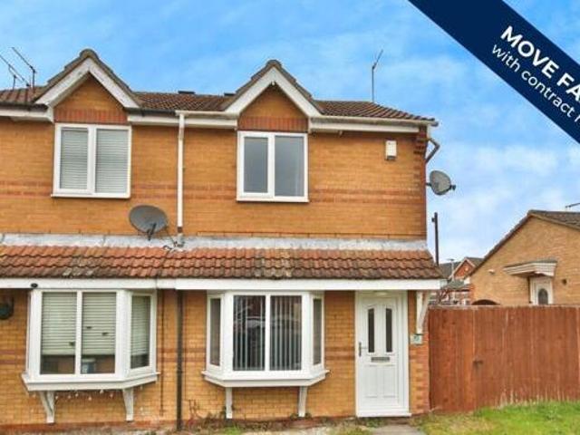 Kingsbury Way, Kingswood, 2 Bedroom Semi detached