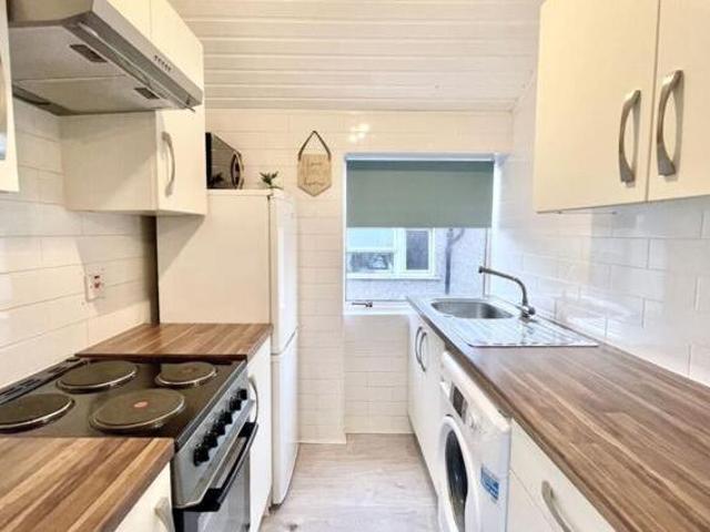 Kingsbridge Drive, Glasgow, 3 Bedroom Flat
