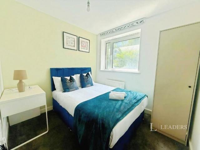 Kingscote Way, Brighton, East Sussex. 4 bed house to rent £3,750 pcm £865 pw