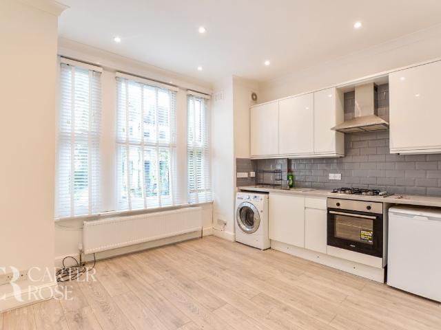 Kingscourt Road, Streatham Hill SW16, 1 bed flat to rent, £1,375 pcm | PrimeLocation