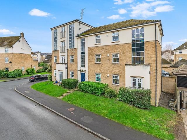 Kingsdale Drive, Menston, Ilkley, West Yorkshire LS29, 2 bed flat to rent, £900 pcm | PrimeLocation