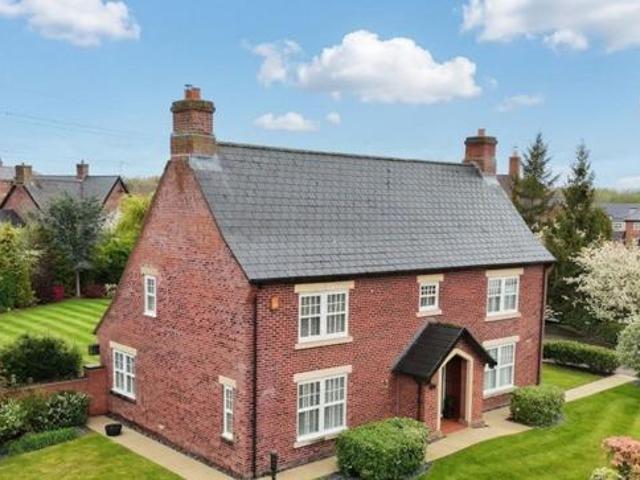Kingsdown Close, Weston, 5 Bedroom Detached