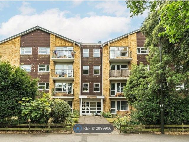 Kingsdown, London SW19, 3 bed flat to rent, £3,000 pcm | PrimeLocation