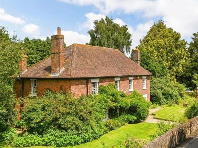 Kingsdown, Sittingbourne, 6 Bedroom Detached