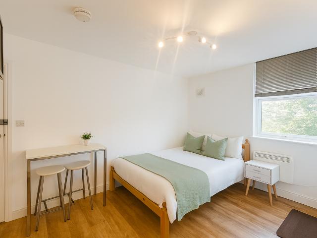 Kingsdown Road, London N19, Studio to rent, £1,350 pcm | PrimeLocation