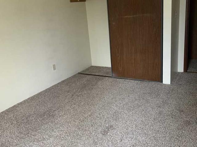 KINGSGATE MEADOWS APTS 1 Bedroom Apartment for Rent at 12423 Ne 143rd St, Kingsgate, WA 98034 Kingsgate