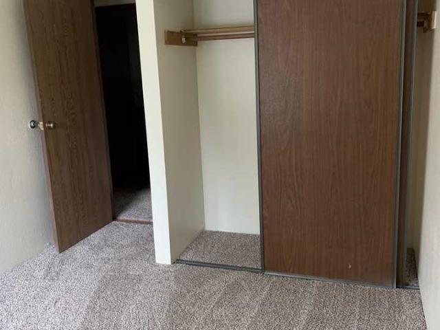 KINGSGATE MEADOWS APTS 1 Bedroom Apartment for Rent at 12423 Ne 143rd St, Kingsgate, WA 98034 Kingsgate