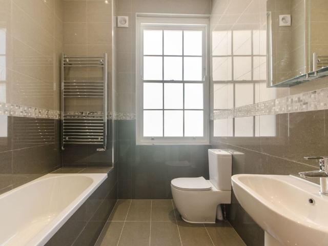 Kingsgate Place, Kilburn, London NW6, 1 bed flat to rent, £1,900 pcm | PrimeLocation