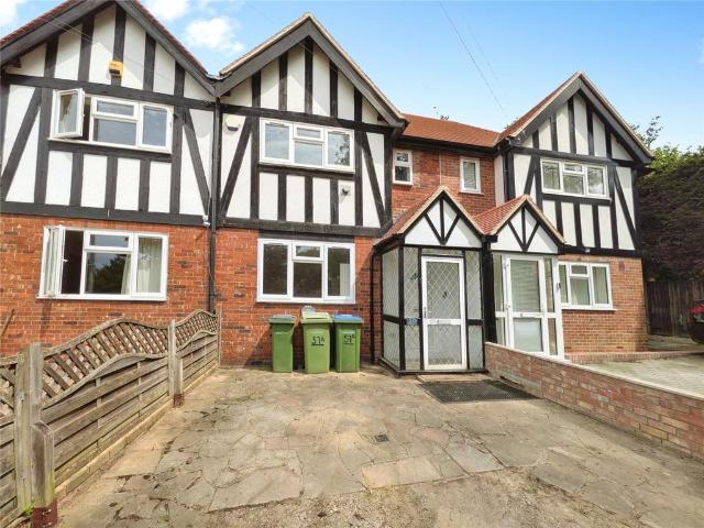 Kingsground, London SE9 3 bed terraced house to rent £2,250 pcm £519 pw