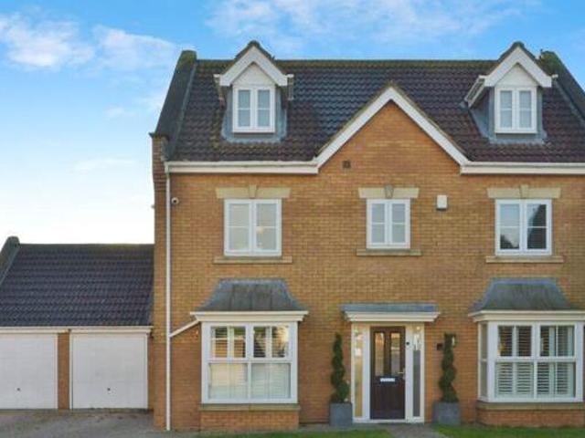 Kingshill Drive, Deanshanger, 5 Bedroom Detached