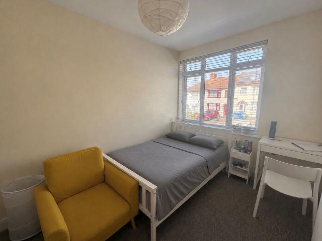 Kingsholm Road, Bristol BS10, 1 bed property to rent, £800 pcm | PrimeLocation