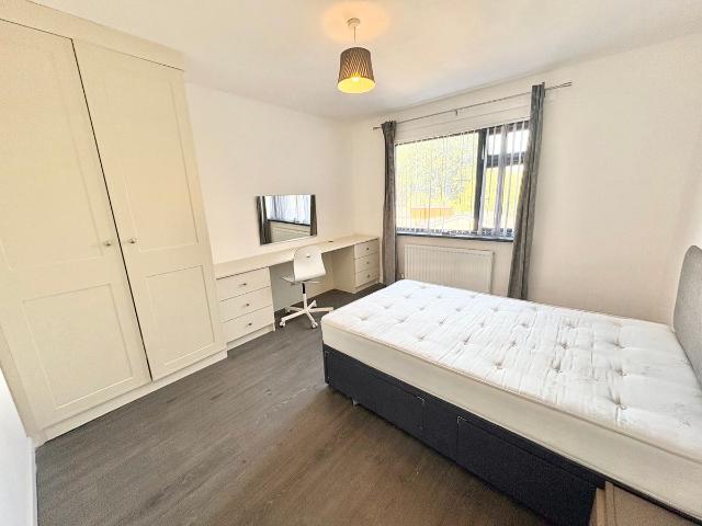 Kingsholm Road, Bristol BS10, 5 bed property to rent, £2,875 pcm | PrimeLocation