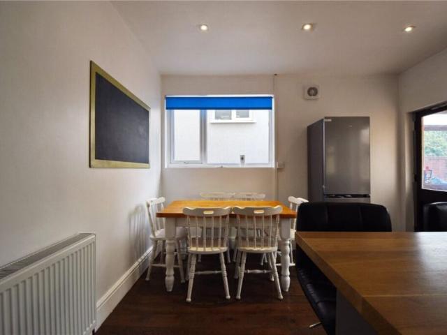 Kingsholm Road, Southmead