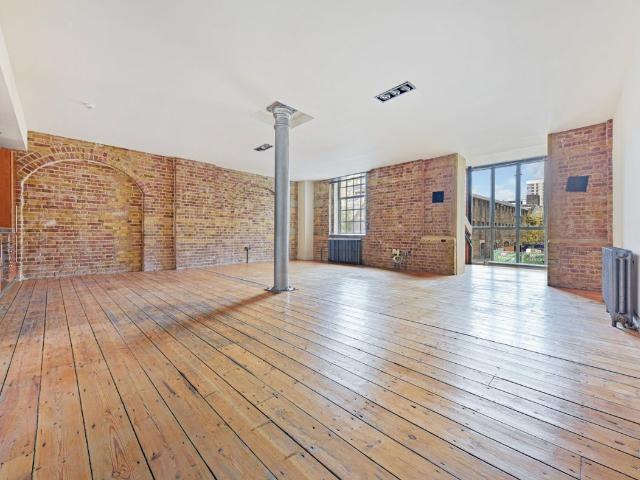 Kingsland Road, Dalston, London E8, 1 bed flat to rent, £3,500 pcm | PrimeLocation