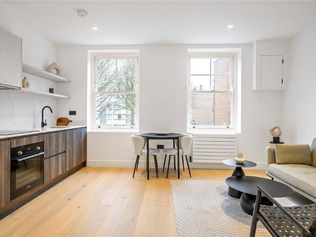 Kingsland Road, London, E2 1 bed apartment to rent £2,850 pcm £658 pw