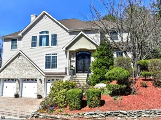 Kingsland Rd, Montville Township, Home For Sale
