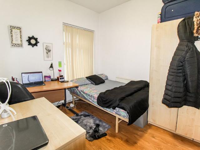 Kingsland Terrace, Treforest, Pontypridd