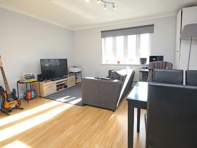 Kingsleigh Close, TW8, London