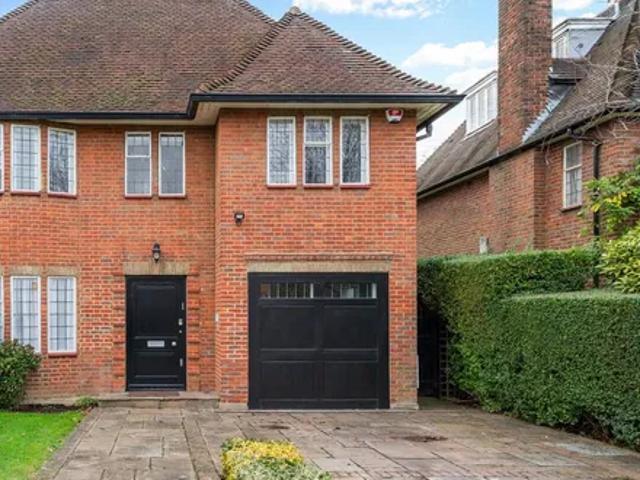 Kingsley Way, London, N2 0EH, United Kingdom | 6 bed house for rent #166562311 | Rentberry