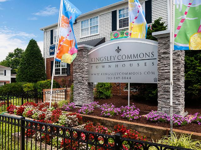 Kingsley Commons Townhouses