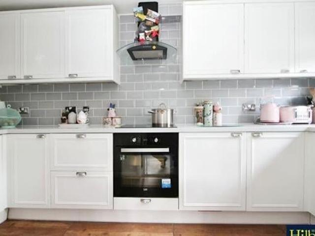 Kingsley Court, Brentwood Road, 1 Bedroom House