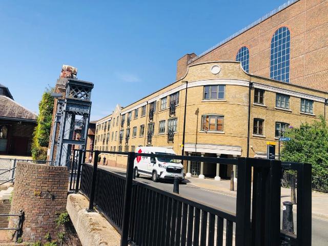Kingsley Mews, London E1W, 2 bed flat to rent, £2,350 pcm | PrimeLocation