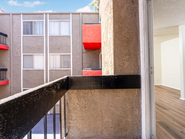 Kingsley Plaza 1 Bedroom Apartment for Rent at 444 S Kingsley Dr, Los Angeles, CA 90020 Wilshire Center Koreatown