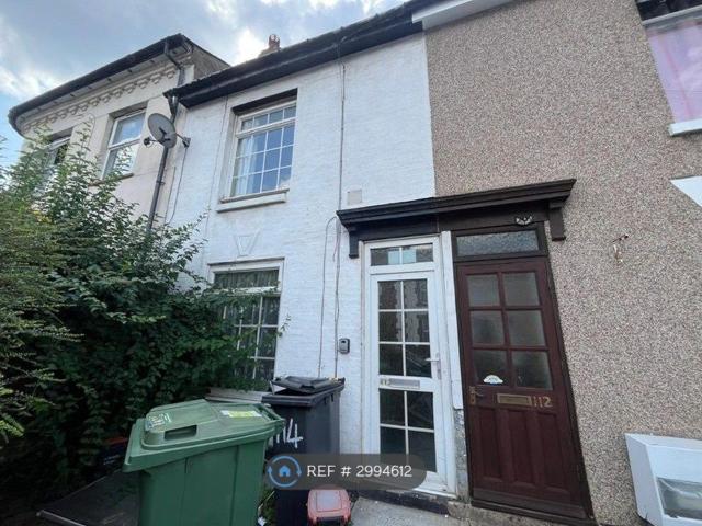 Kingsley Road, Maidstone ME15, 4 bed terraced house to rent, £1,500 pcm | PrimeLocation