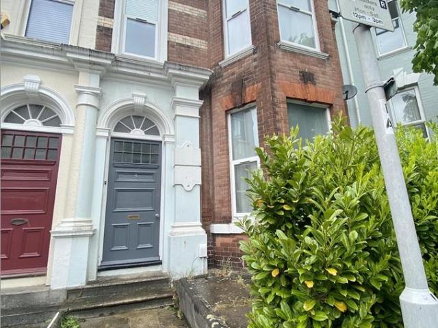 Kingsley Road, Plymouth PL4, 6 bed property to rent, £568 pcm | PrimeLocation