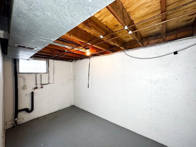 Kingsridge East Apartments 2 Bedroom Apartment for Rent at 1210 Nw Kent Ct, Blue Springs, MO 64015 Kingsridge