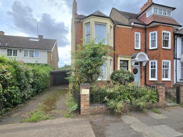 Kingsthorpe Grove, Kingsthorpe, 4 Bedroom End