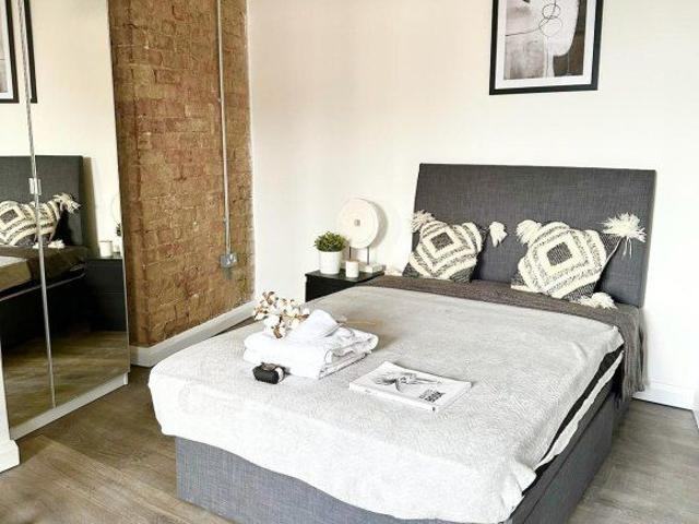 Kingsthorpe Road, Northampton, West Northamptonshire NN2, Room to rent, £802 pppm | PrimeLocation