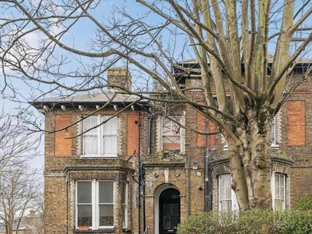 Kingston Upon Thames, Surrey, 1 Bedroom Flat