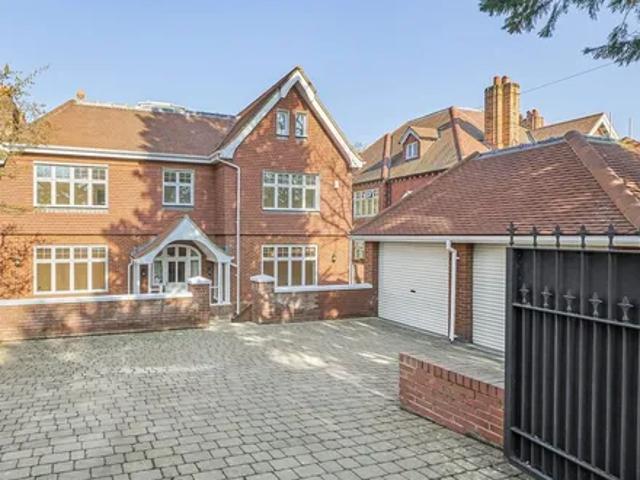 Kingston Vale, London, SW15 3PY, United Kingdom | 7 bed house for rent #167642123 | Rentberry