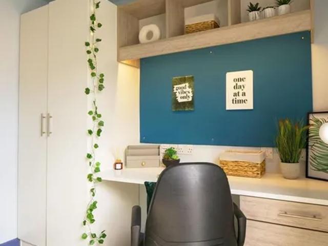 Kingston College, Kingston Hall Road, London, KT1 1EA, United Kingdom | 1 bed apartment for rent #167776459 | Rentberry