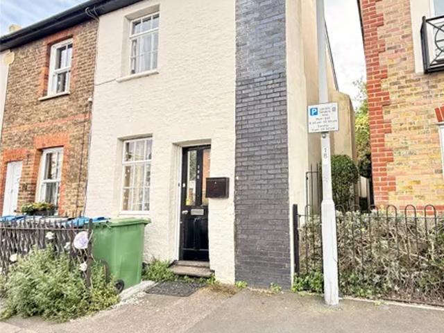 Kingston Dental Office, 116 Canbury Park Road, Kingston upon Thames, KT2 6JZ, United Kingdom | 3 bed house for rent #125324841 | Rentberry