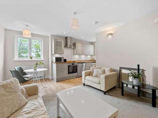 Kingston Hill, Kingston Upon Thames, KT2