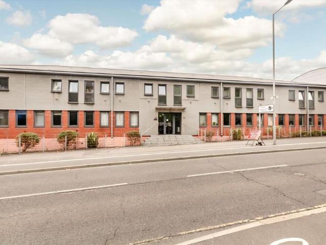 Kingston Hill, Kingston Upon Thames KT2 1 bed flat to rent £1,700 pcm £392 pw