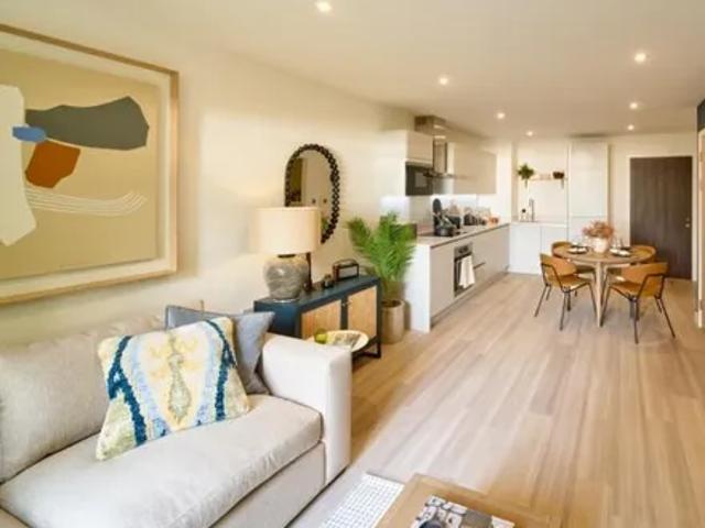 Kingston House South 1 32, 1 32 Ennismore Gardens, London, SW7 1NG, United Kingdom | 1 bed townhouse for rent #109313489 | Rentberry