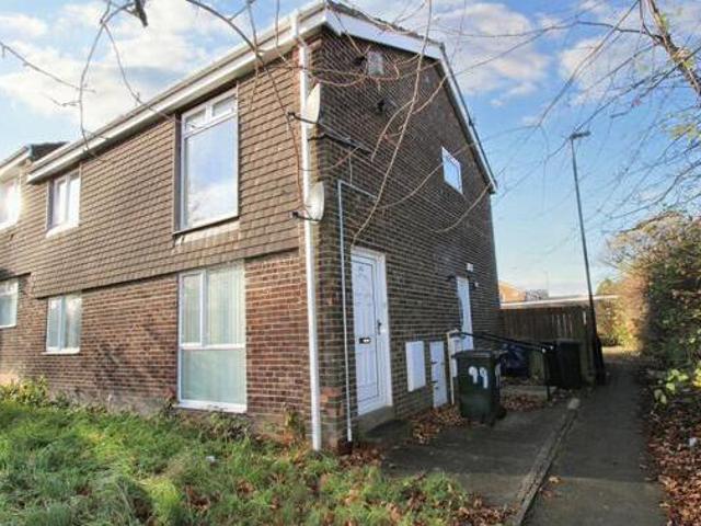 Kingston Park, Tudor Walk, Newcastle Upon Tyne, 2 Bedroom Flat