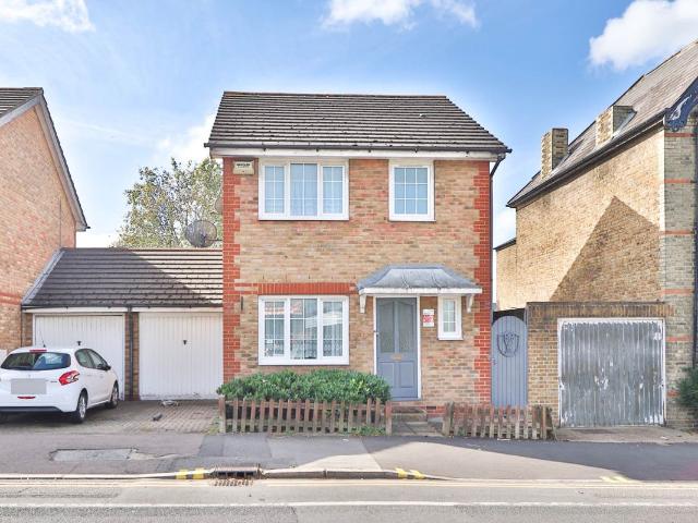 Kingston Road, New Malden KT3, 3 bed detached house to rent, £2,750 pcm | PrimeLocation
