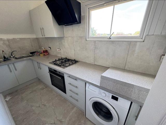 Kingston Road, Oxford, Oxfordshire OX2, Studio to rent, £2,100 pcm | PrimeLocation