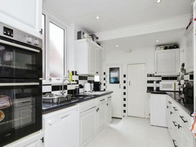 Kingston Road, Eastbourne, 3 Bedroom Semi detached