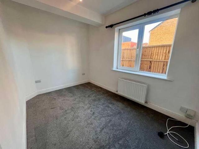 Kingston Road, Kingston Upon Thames, KT1