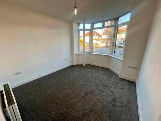 Kingston Road, Kingston Upon Thames, KT1