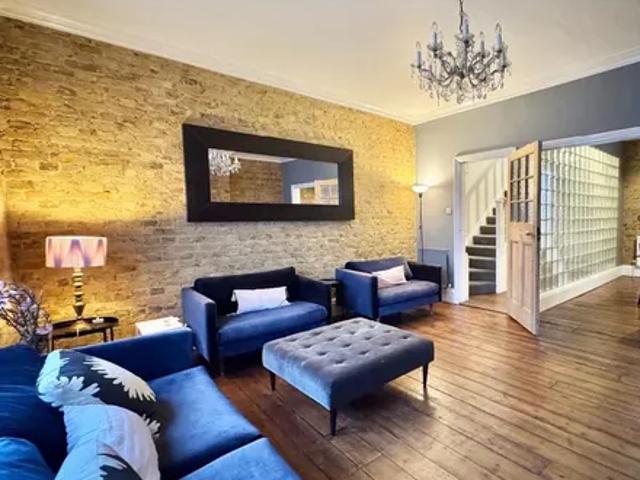 Kingston Road, London, SW19 1LY, United Kingdom | 2 bed apartment for rent #135185033 | Rentberry