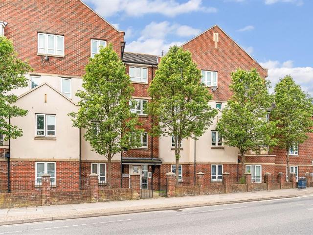 Kingston Road, Portsmouth PO2, 2 bed flat to rent, £1,100 pcm | PrimeLocation